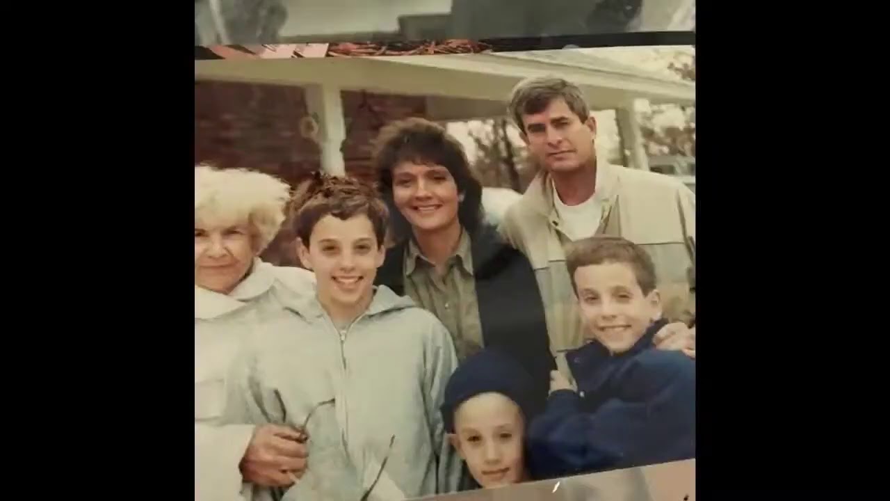 paint & smile Cindy Riley ARTIST MY MOM : Vivian Lee Olga Johnson Sneed ...