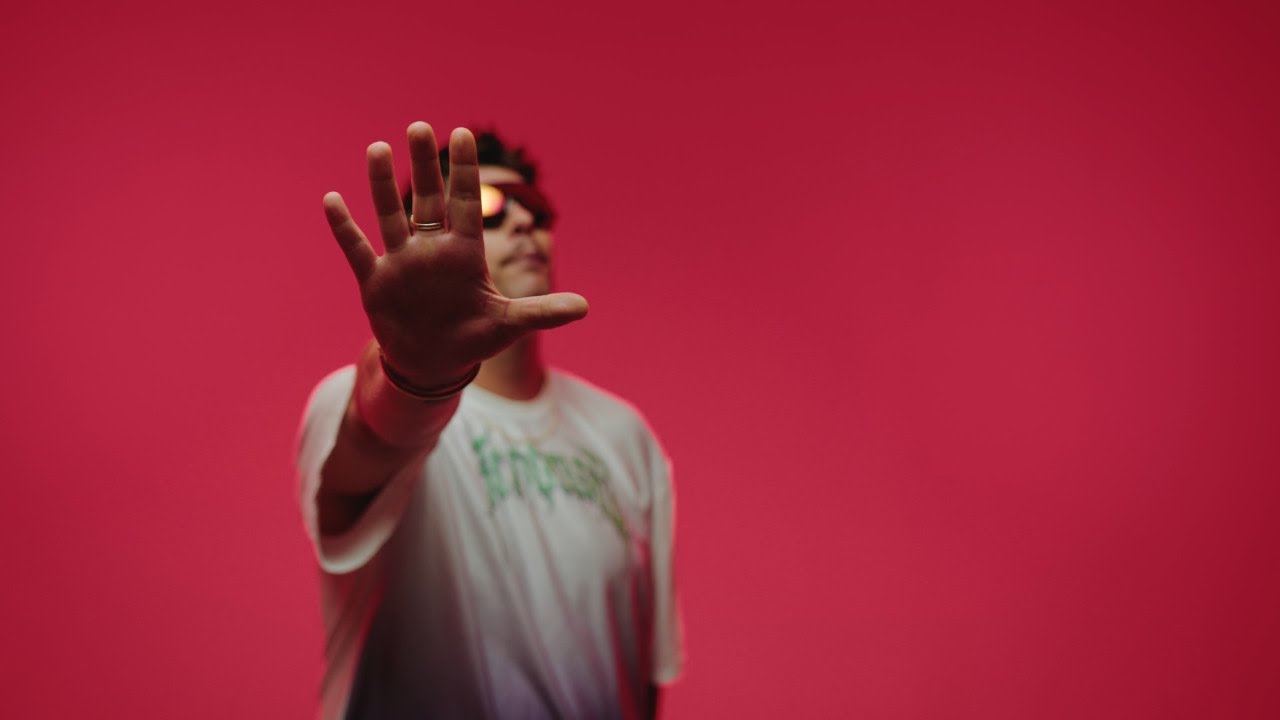 Mikee Mykanic - Stop (feat. Tirpa) [Graded Session] - YouTube