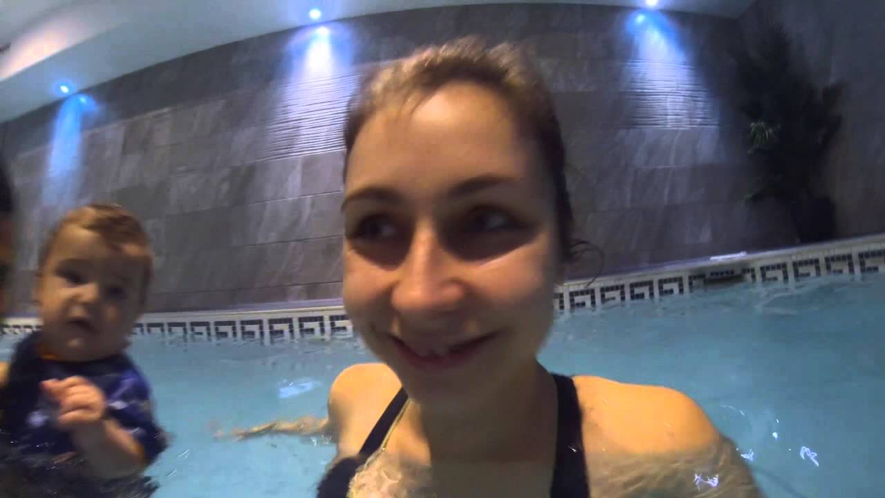 Jamie first time in the swimming pool - YouTube