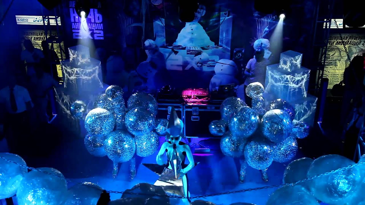 Cubic snowmen @ Animation Night 2x2 - YouTube