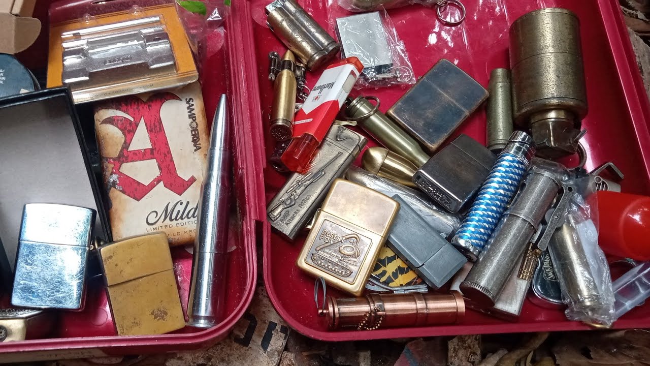 korek api sumbu dan korek api gas yang unik dan antik/ vintage lighter ...