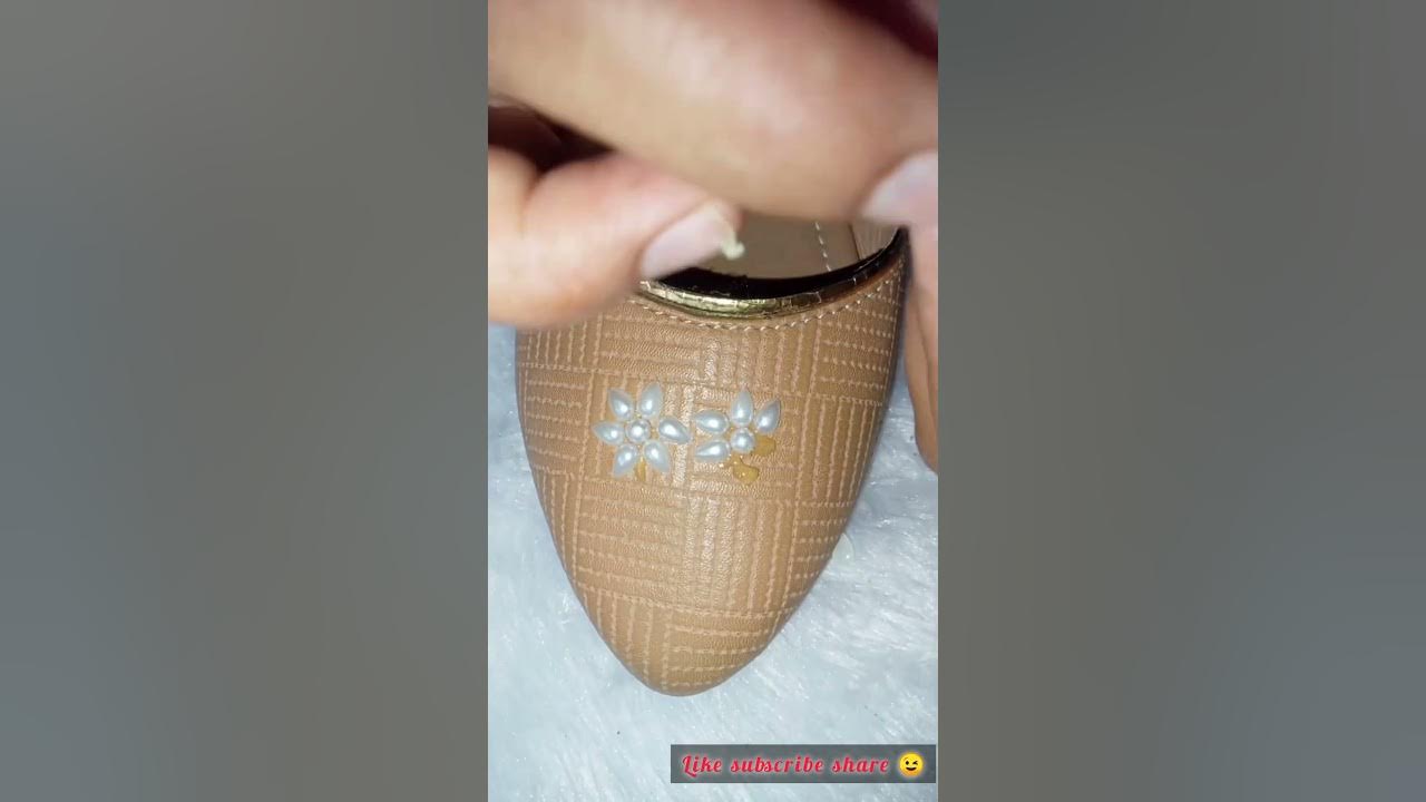how to decorate sandals for wedding |तुम्ही पण बनवु शकाल एवढं सोप्पे ...