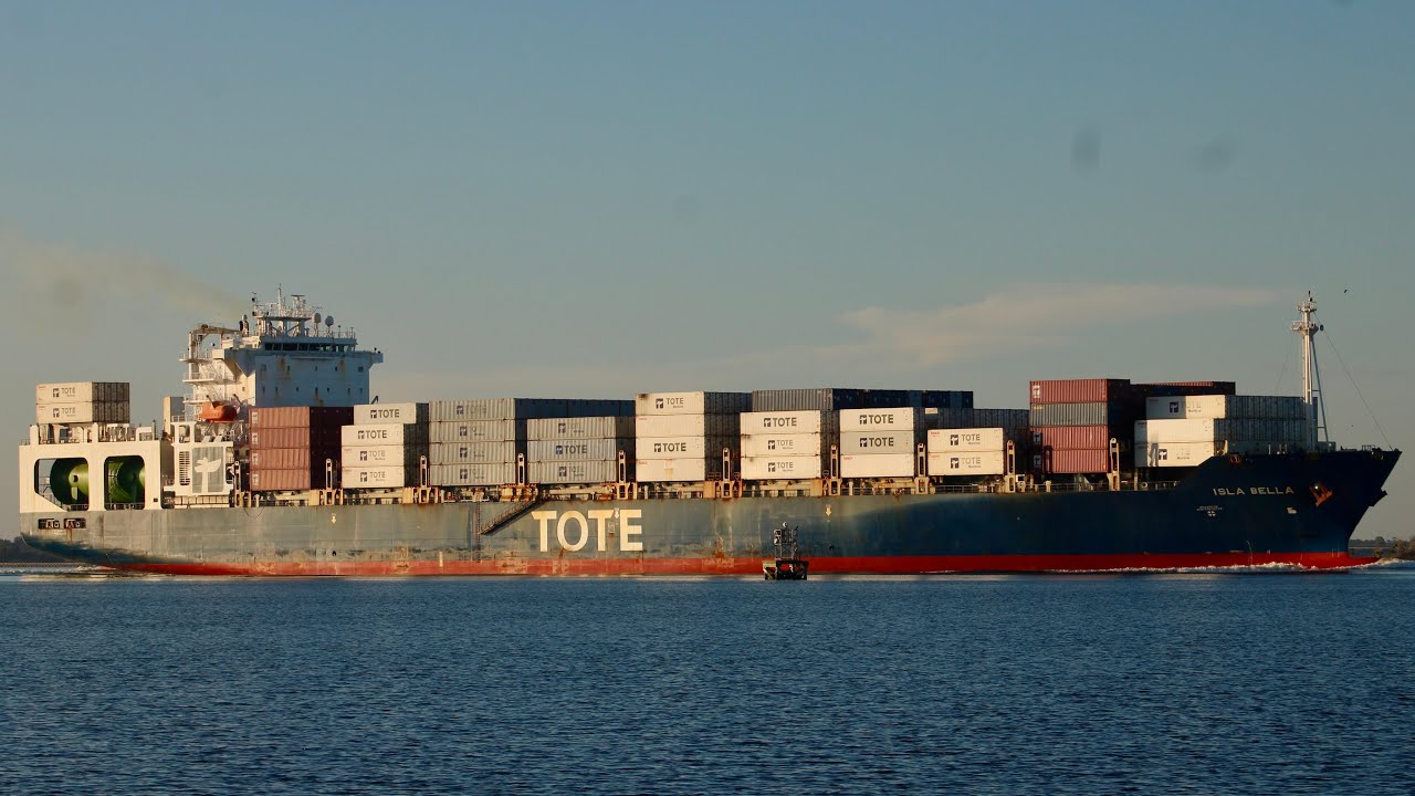 Isla Bella Container Ship - YouTube