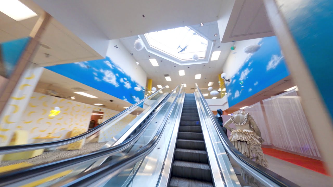 The Giggle Box - YouTube