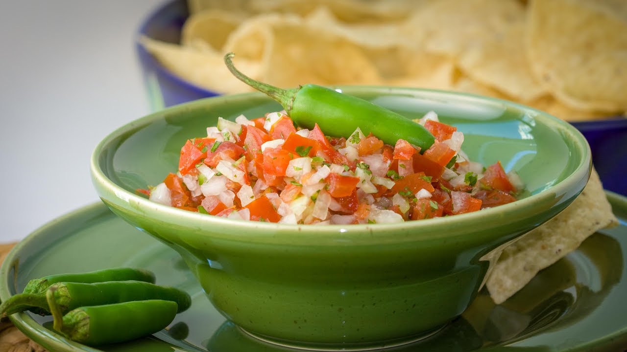 How to Make a Fresh Tomato Salsa known as Pico de Gallo - YouTube