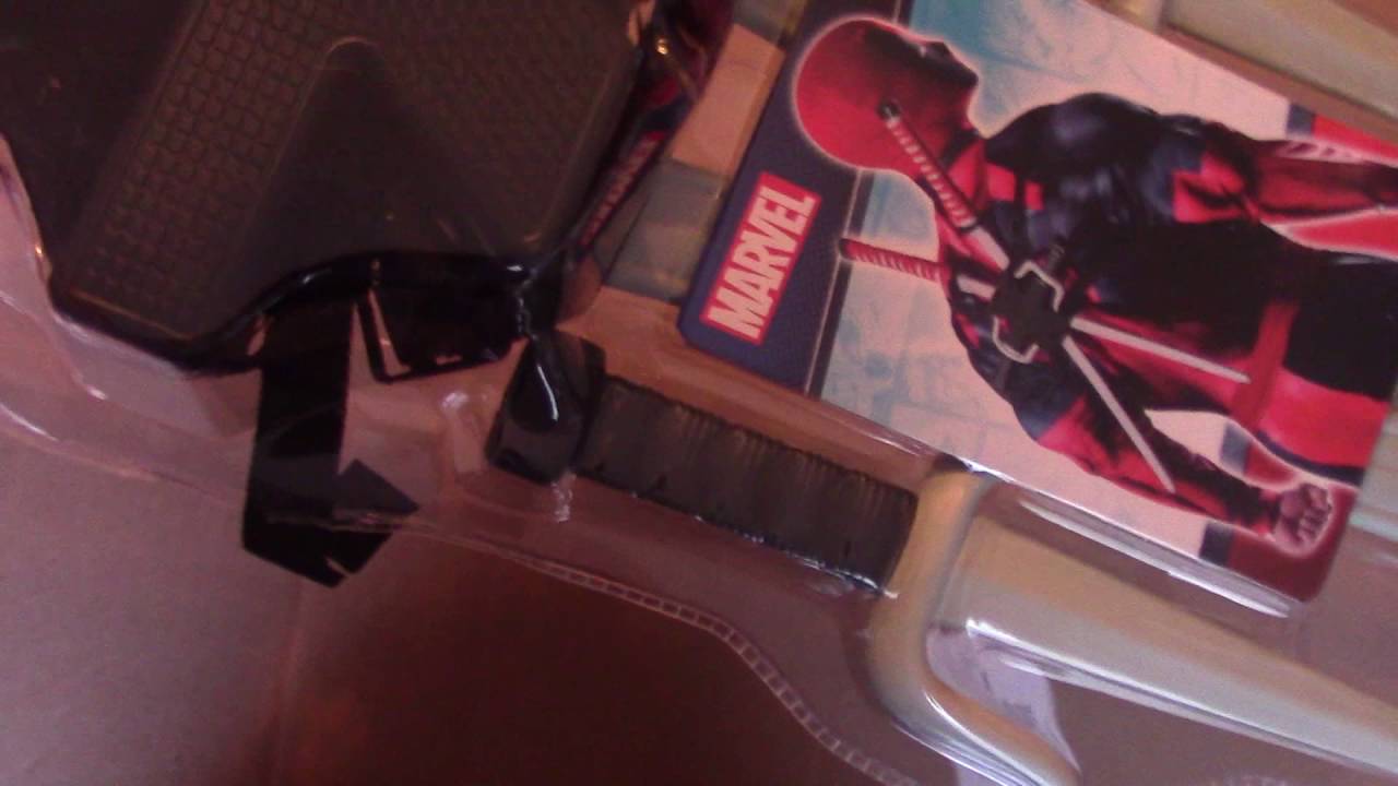 Deadpool costume and weapon kit unboxing - YouTube
