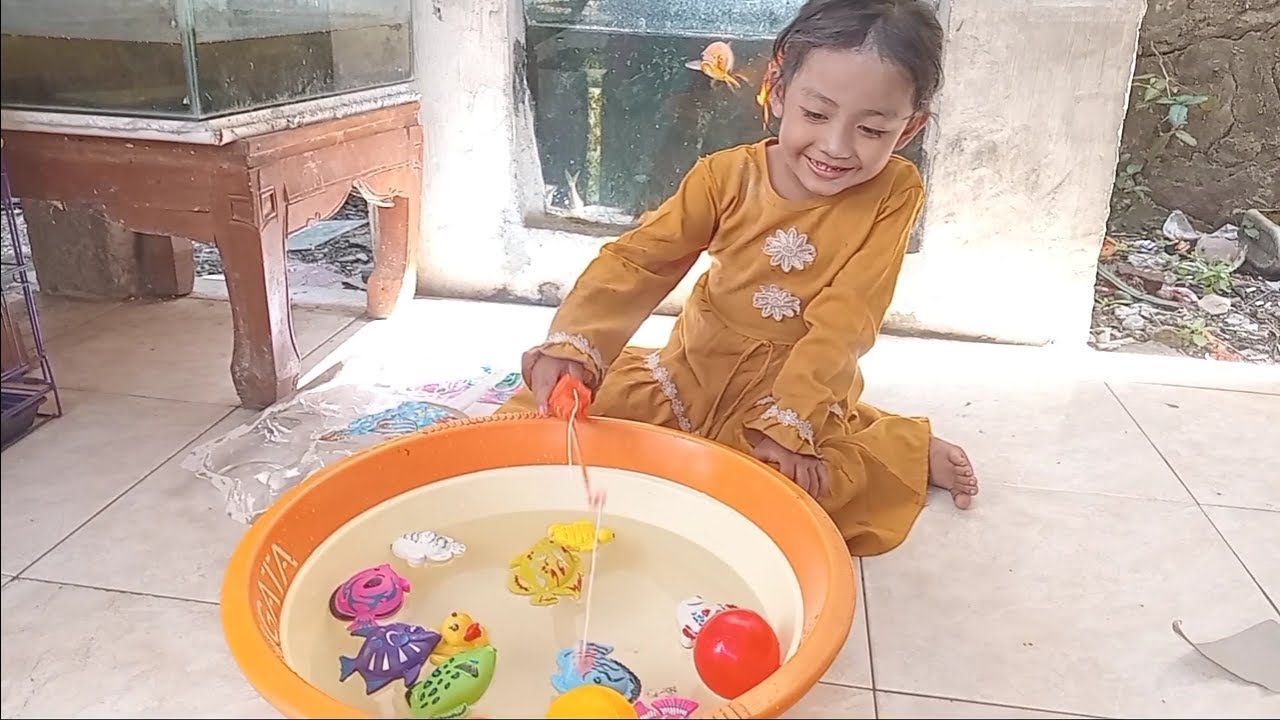 MAINAN ANAK MEMANCING IKAN DAN BEBEK BELAJAR WARNA DAN BELAJAR ...