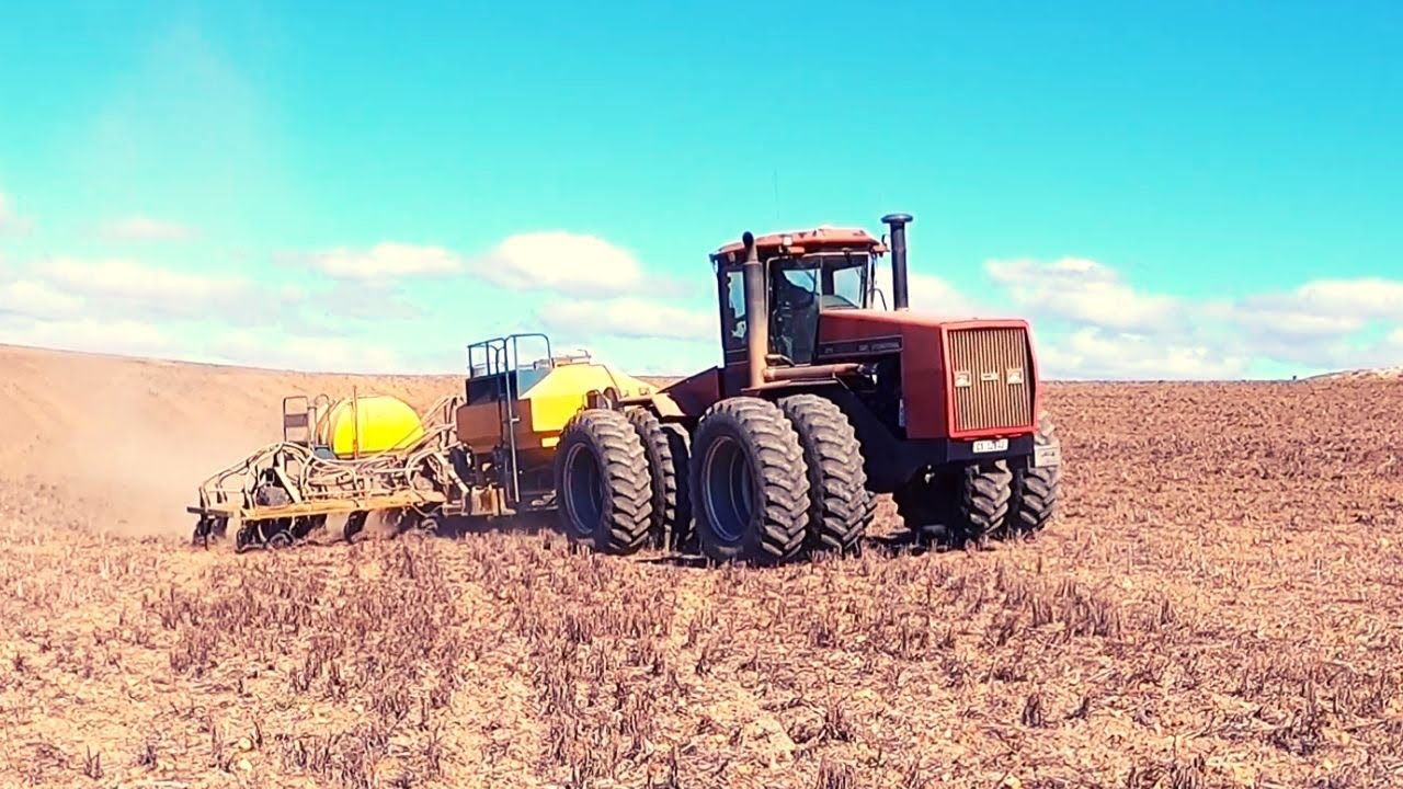 Planting canola in South Africa - YouTube