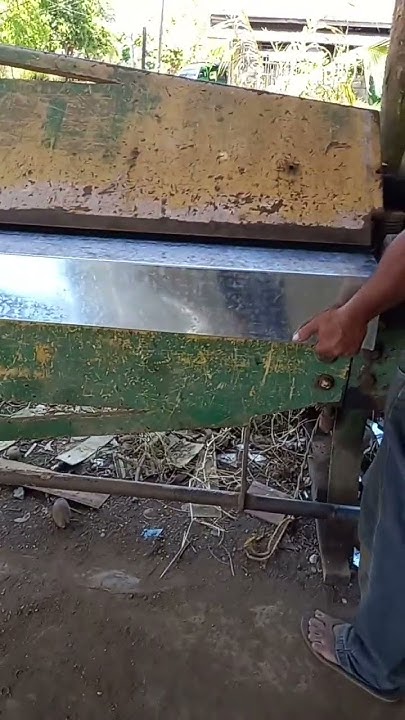 CREATING GUTTER - YouTube