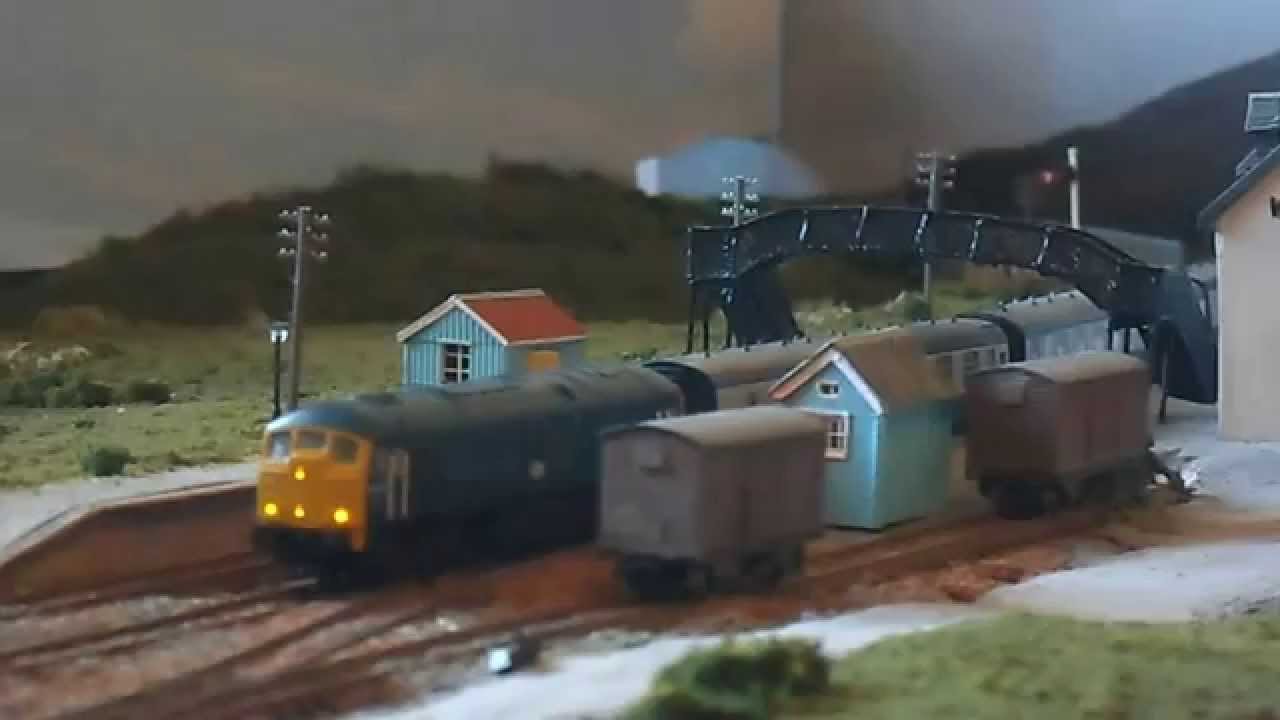 DCC sound N gauge Class 24 - YouTube