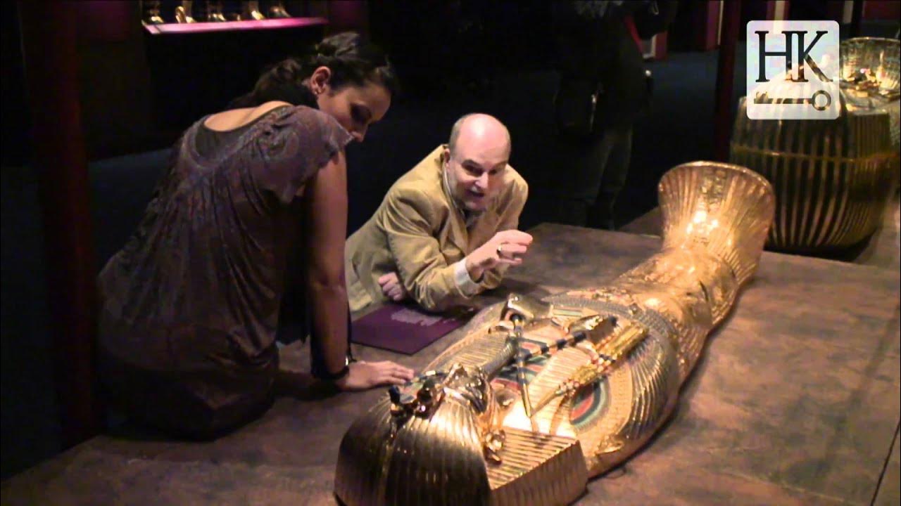 King Tut's Replica Treasures offer Real Discovery - YouTube