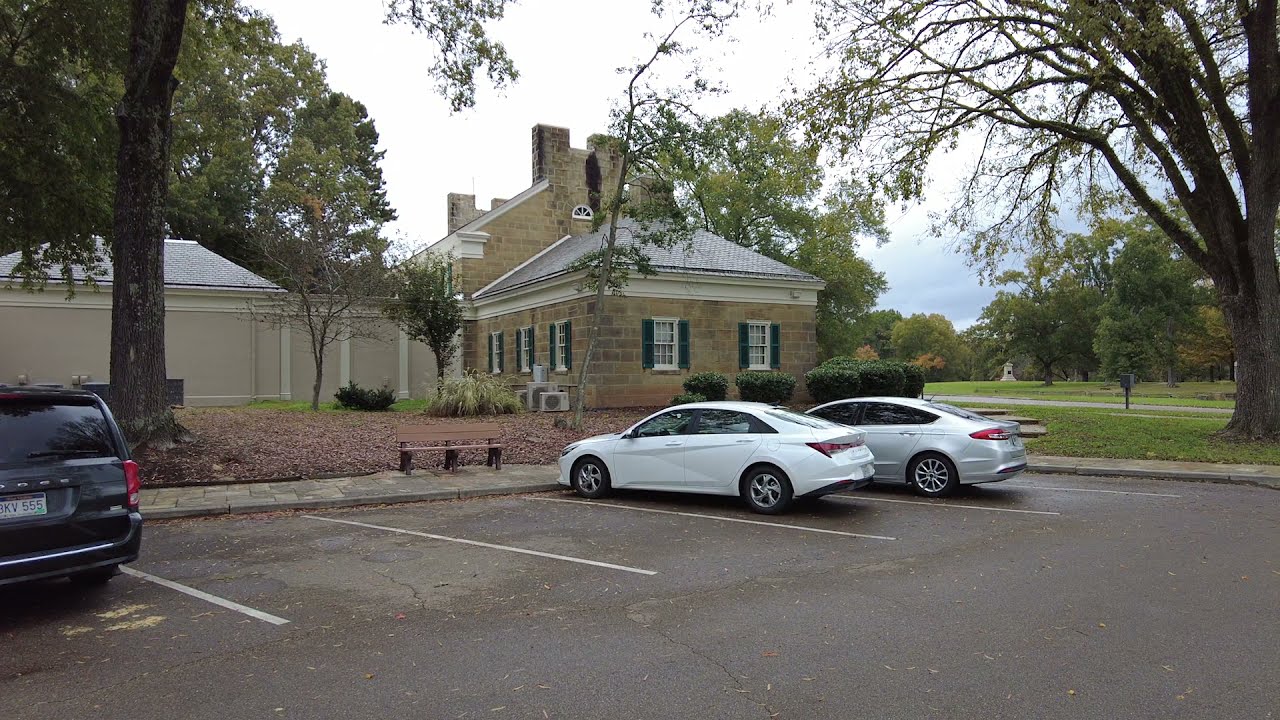 Closer Look at the Chickamauga National Park Visitor Center and Museum ...