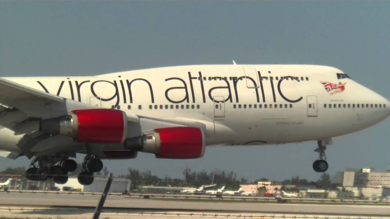 Virgin Atlantic 747 W/ New Colors landing in miami - YouTube