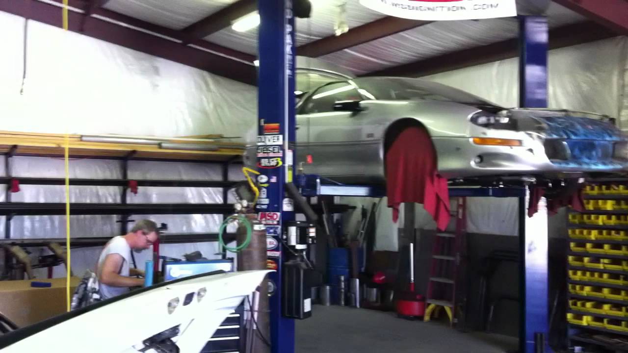 65 Mustang at Chassis Shop - Rearend Narrowing 3 - YouTube