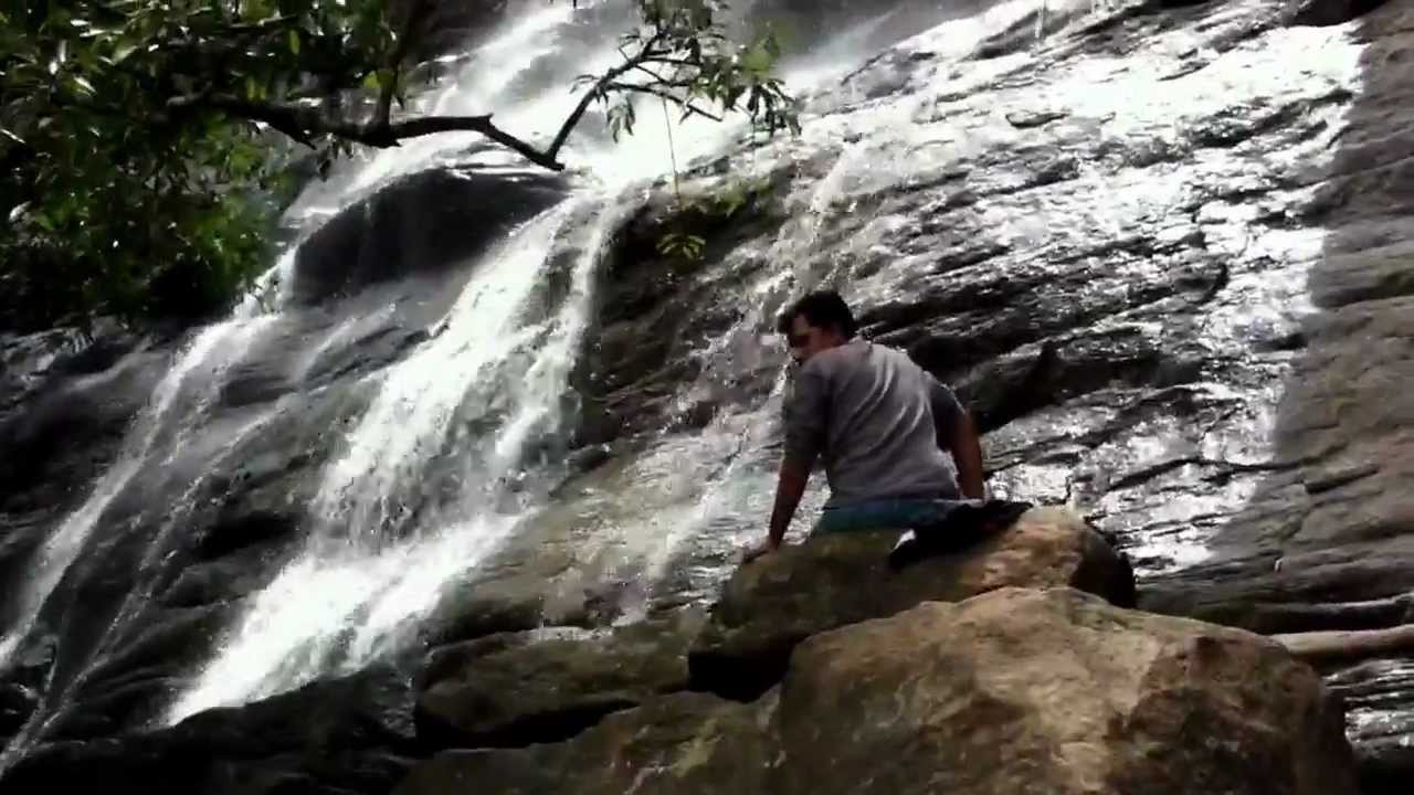 Killiyur Falls, Yercaud - YouTube