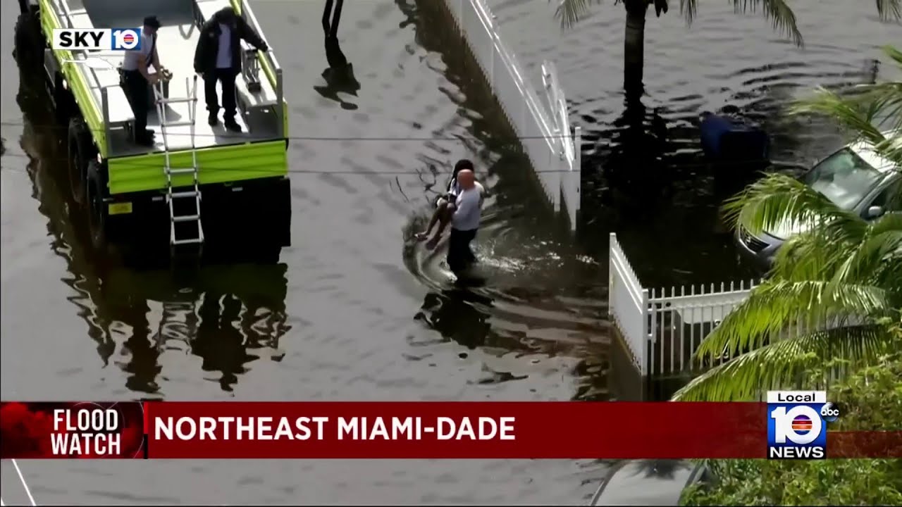 Historic flooding: Rescues continue in Miami-Dade - YouTube