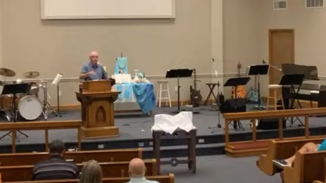“What you looking at” David Milliken Aug 4 2024 - YouTube