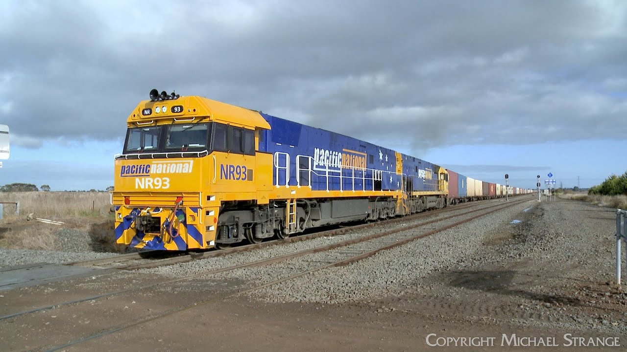 3PM7 Pacific National Container Train (29/7/2022) - PoathTV Australian ...
