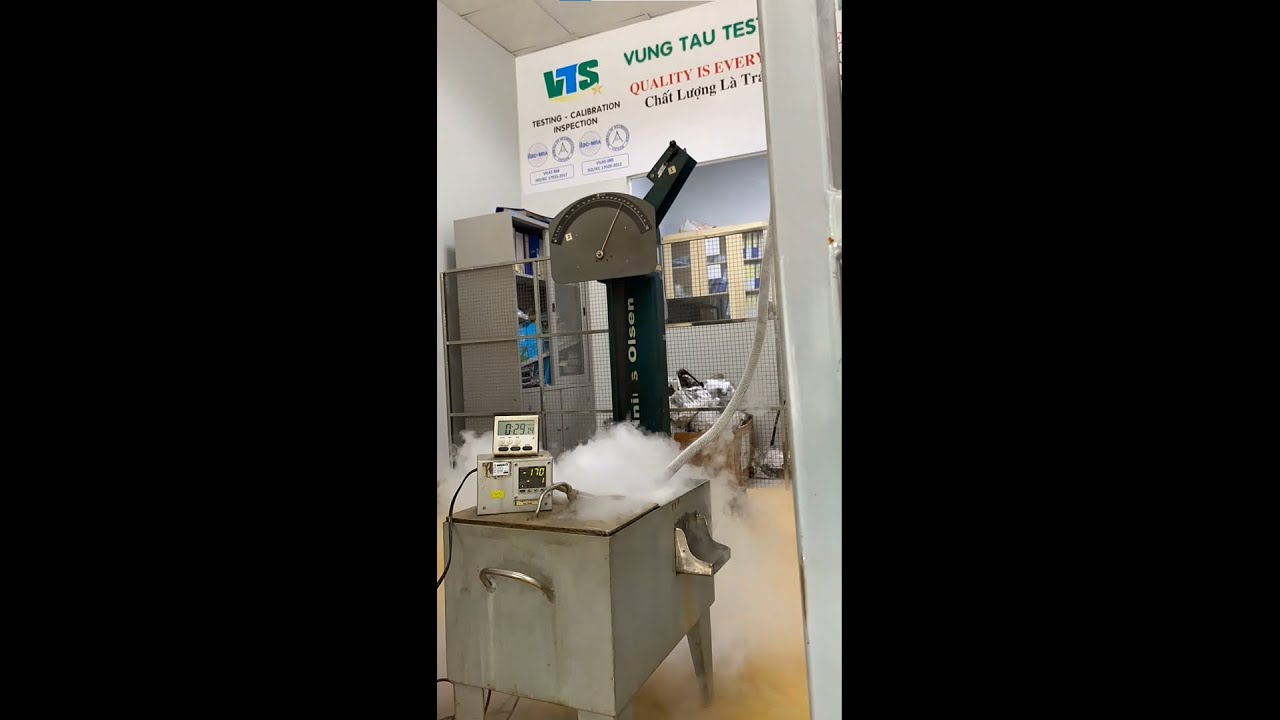Thử nghiệm va đập -196 độ C (Impact test - CVN test @ -196Deg.C) - YouTube