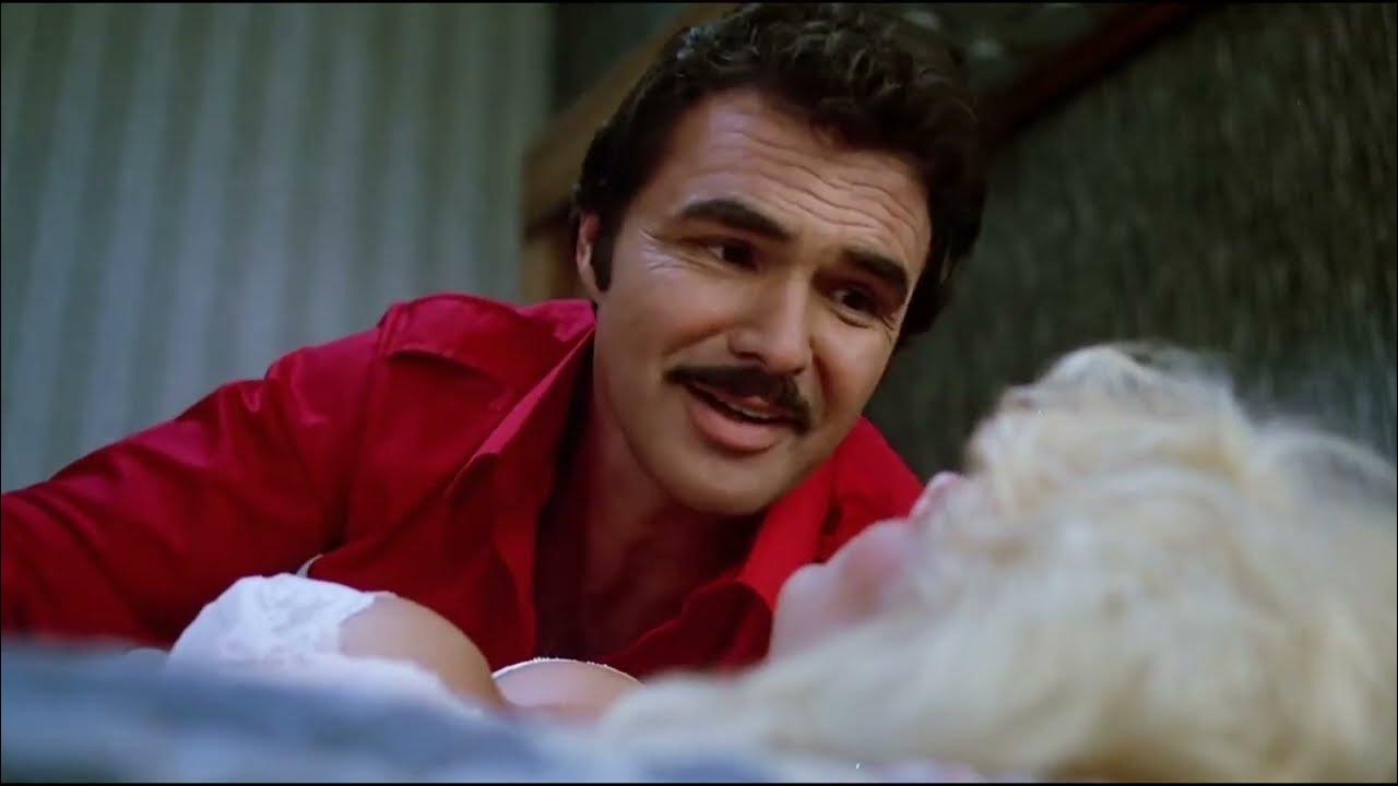 Getting Air in 1983's Stroke Ace by Loni Anderson to help Burt Reynolds | 4k - YouTube