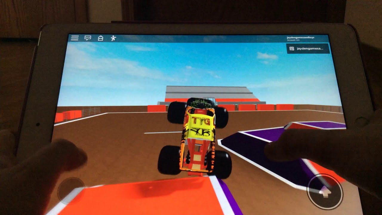 Roblox rock star freestyle custom track short - YouTube