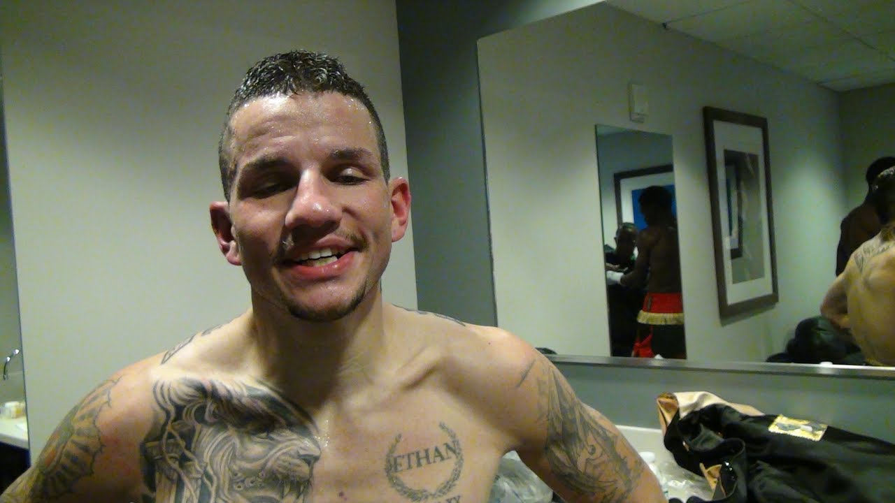 Kenny Robles talks after win over Naim Nelson - YouTube