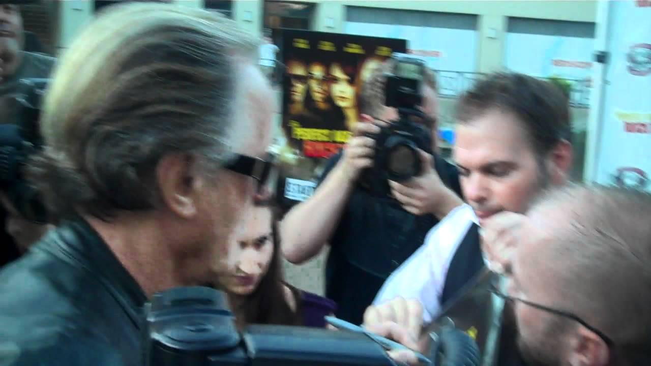 peter fonda signing autographs at perfect age of rock and roll 8 3 11 ...