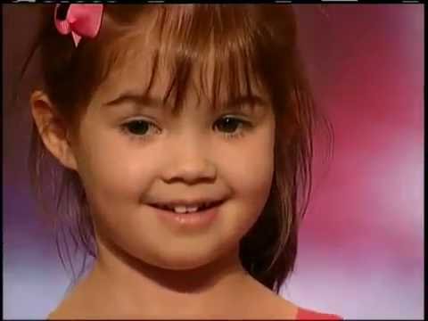 Amazing Little Girl Sings on America's Got Talent ! - YouTube