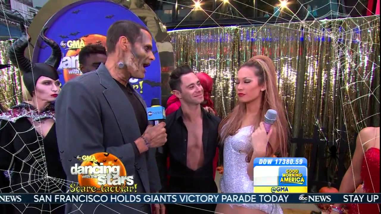 Ginger Zee - Halloween costume - leggy - October 31, 2014 - YouTube