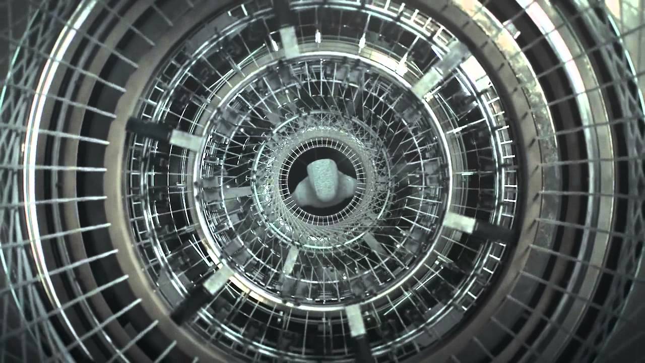 Nike Tech Fleece Inside the Innovation - YouTube
