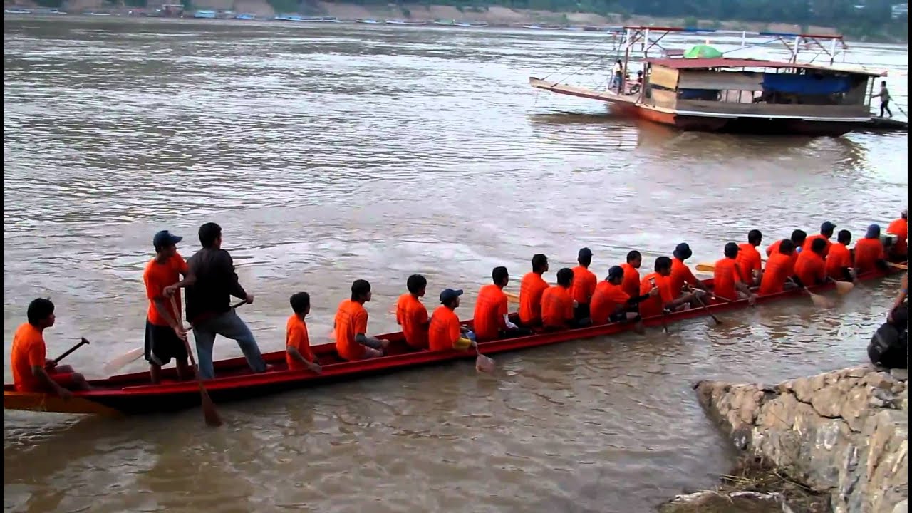 Boat Racing Team, Luang Prabang, Laos - YouTube