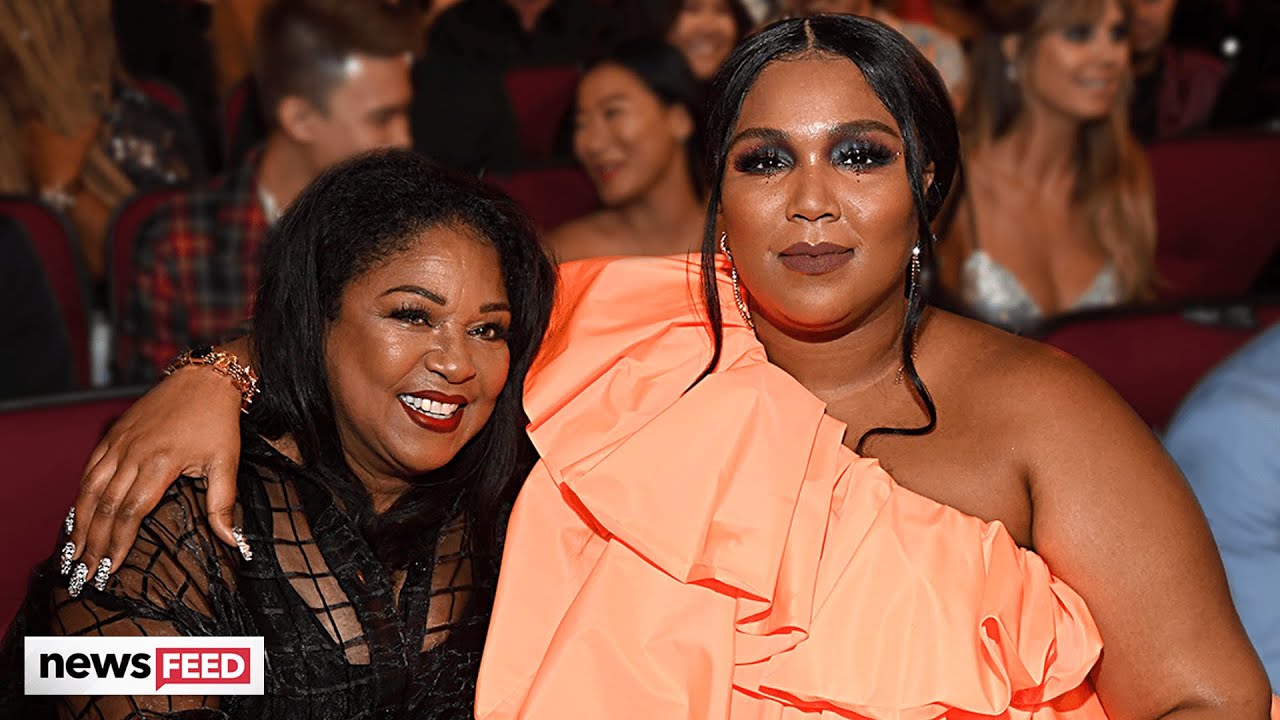 WATCH Lizzo Gift Her Mom A New Wardrobe In TEARFUL Video - YouTube