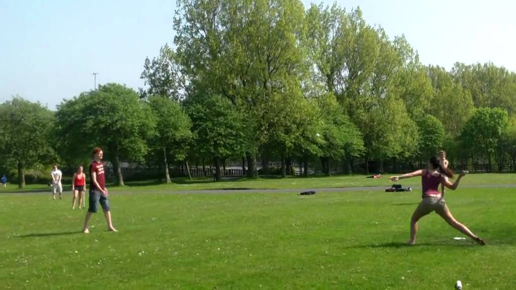 [NUSU Go Play] Rounders in the Park - YouTube