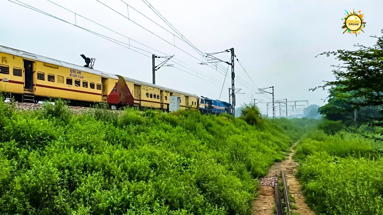 सिरसा एक्सप्रेस | Haryana Express | Sirsa Express approaching Pataudi ...