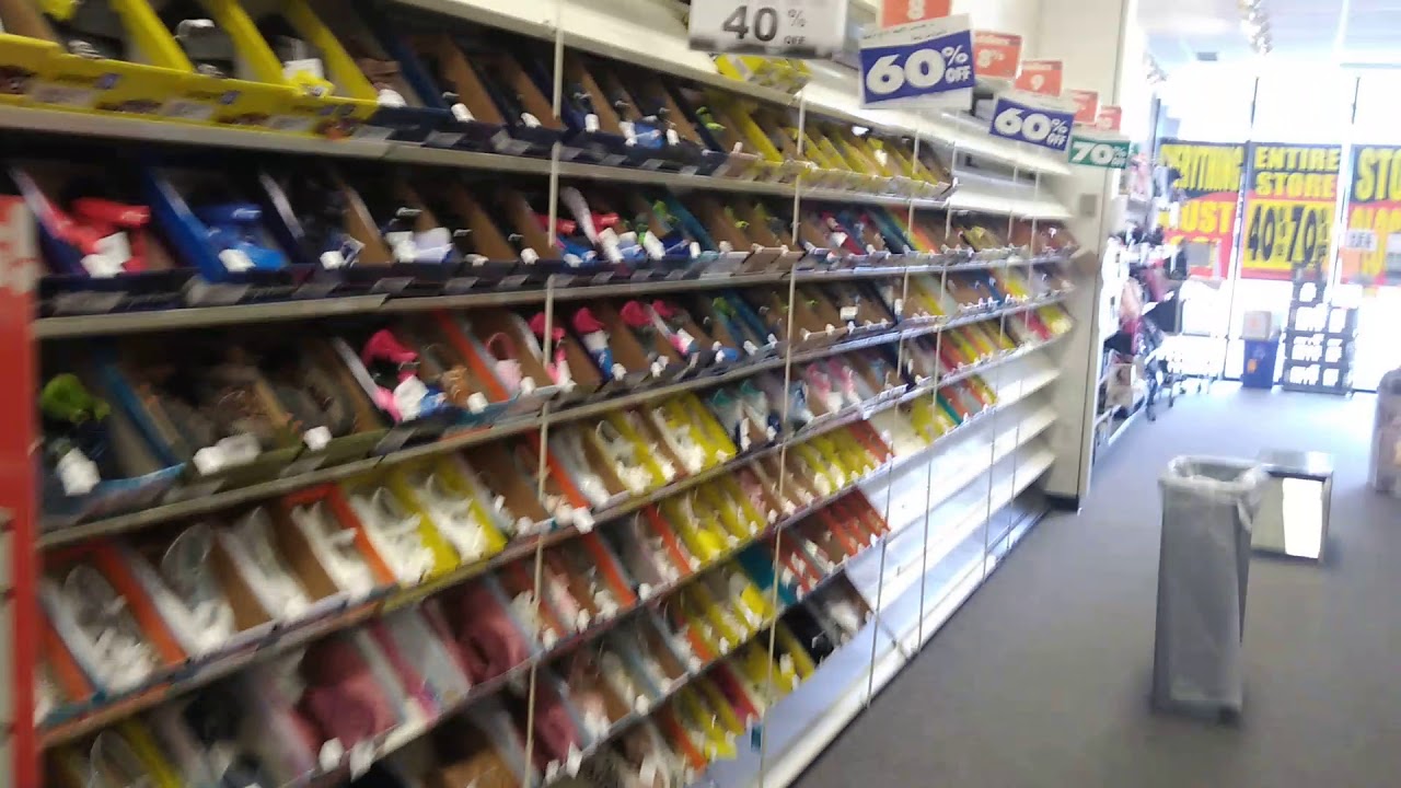 Closing Soon: Payless ShoeSource Austintown Ohio - YouTube