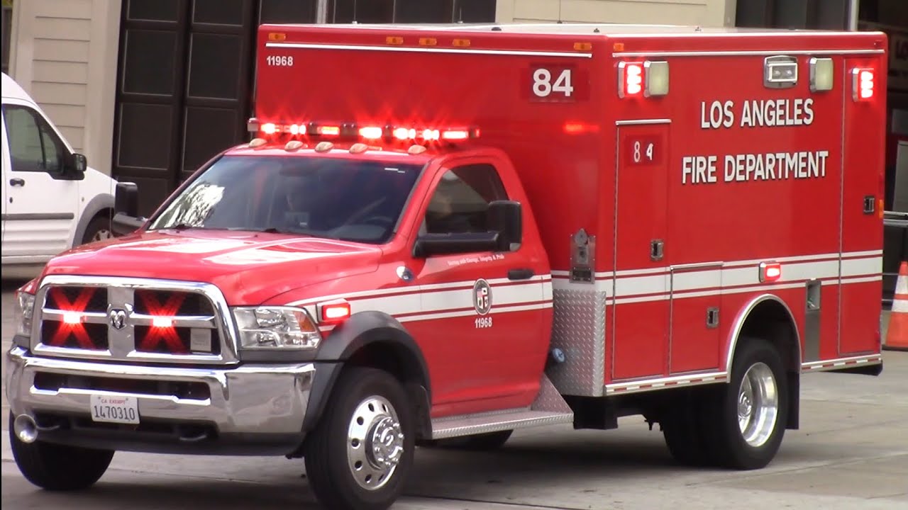 LAFD Rescue 84 responding - YouTube