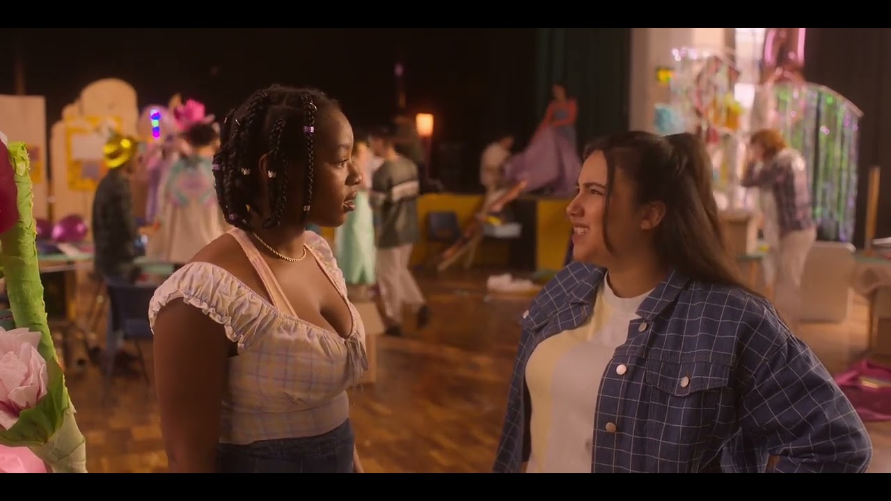 imogen heaney & sahar zahid 'heartstopper' season 2 (no background ...