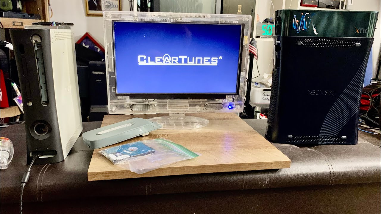 Let’s see what’s on XDK Xbox 360 hard drive - YouTube