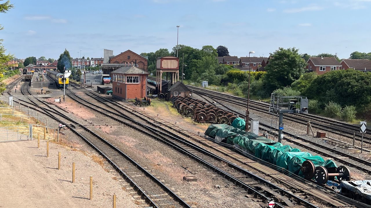 Live Cam - Kidderminster Town Footbridge | Severn Valley Railway - YouTube