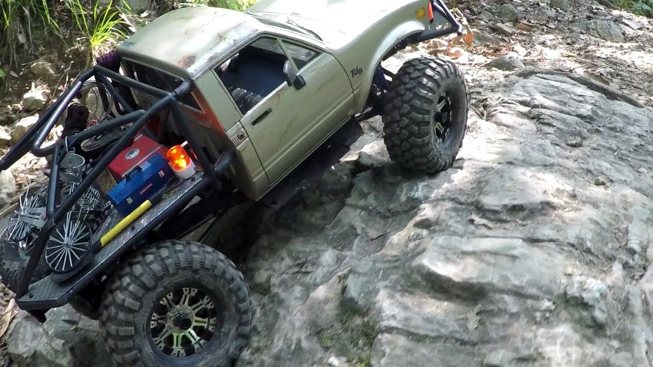Axial SCX10 II Hilux #6 2019.07.06 - YouTube
