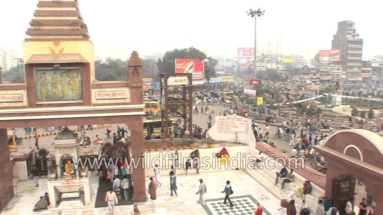 Entrance of Mahavir Hanuman Temple, Patna - YouTube