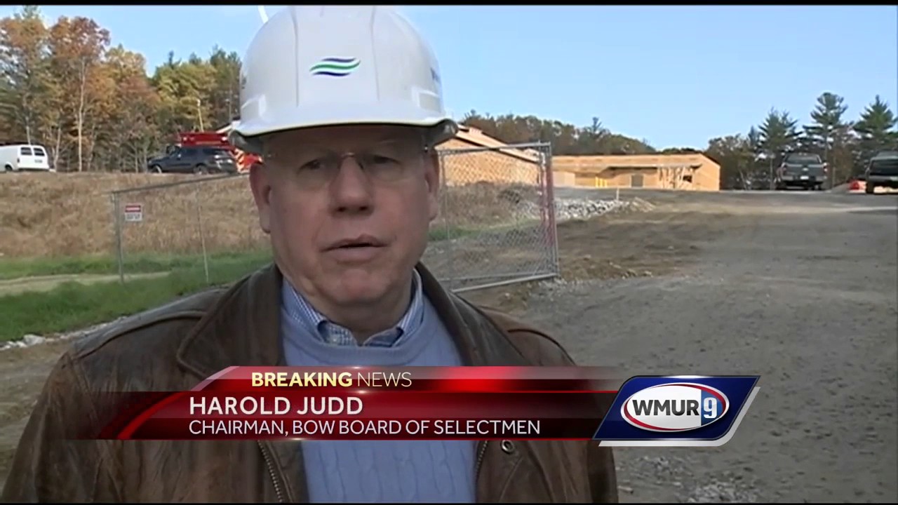 Workers injured at Bow construction site - YouTube