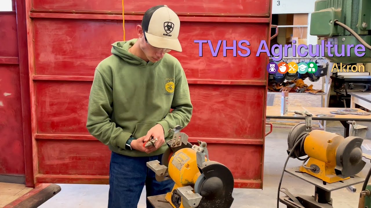 Agriculture Classes at Tippecanoe Valley High School | Education Counts - YouTube