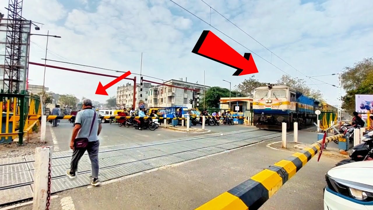 Crazy Grandpha wrong time walk At indian Railget when Furiously beast ...