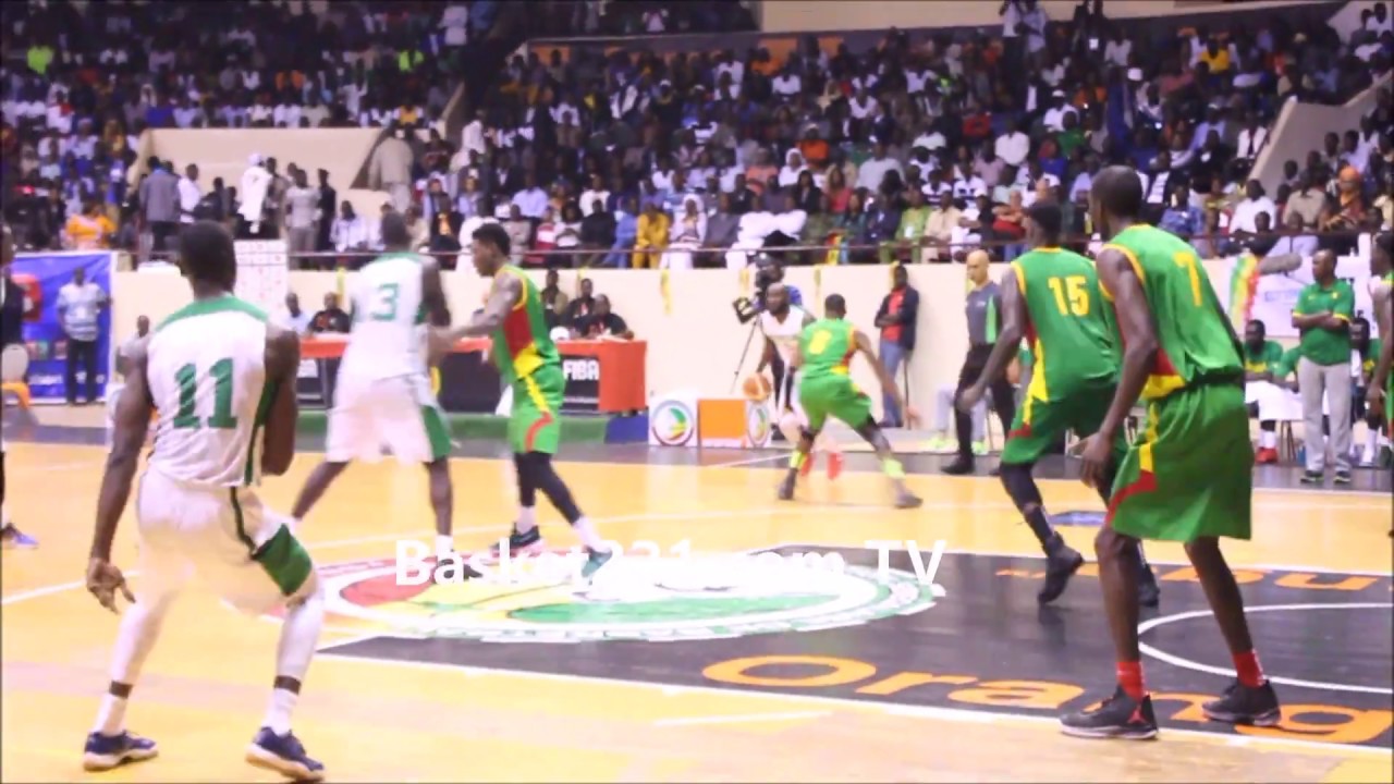 Lamine Sambe excellent face au Mali (17 pts, 5 rbds, 2 ast) - YouTube