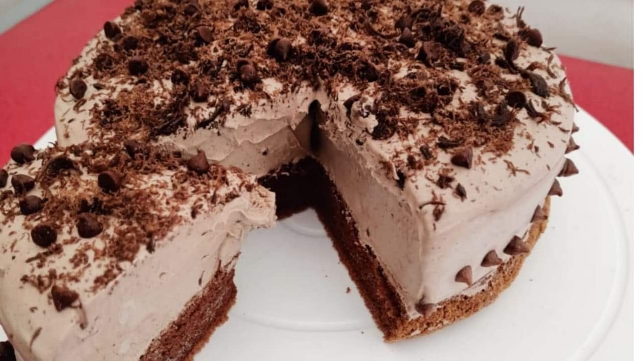Ice Cream Chocolate Cake Recipe without Oven || আইস ক্রিম চকলেট কেক ...