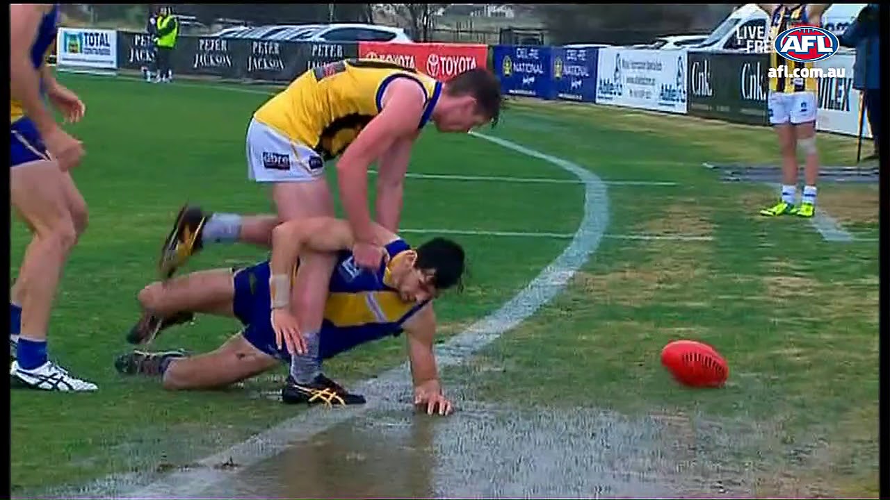 Wet and wild conditions in Melbourne effects VFL and junior games ...