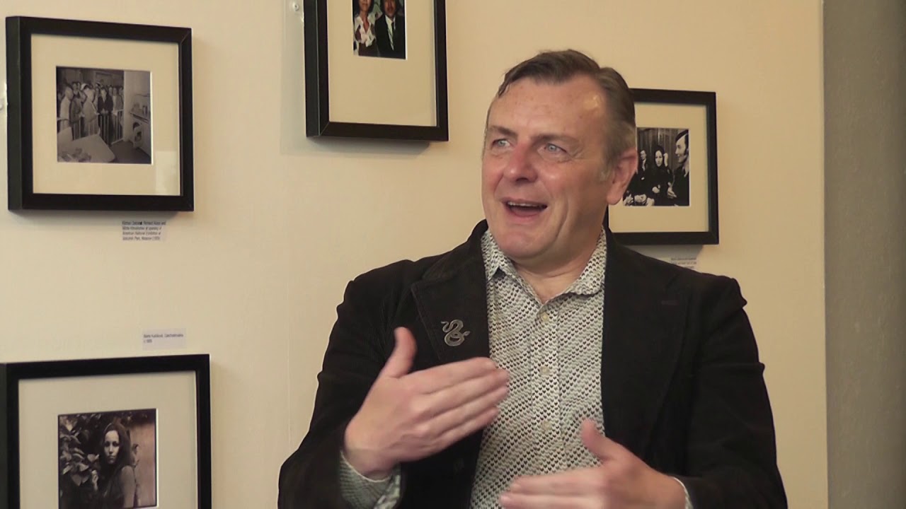 Interview with Wayne Burrows - Intern-view series - YouTube