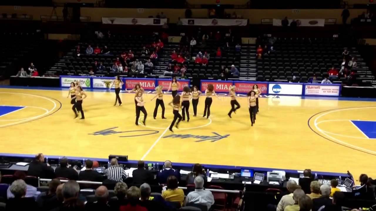 FHSU Tiger Debs Halftime - YouTube