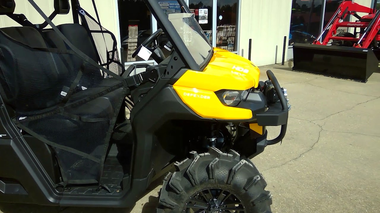 2018 Can Am Defender HD8 DPS - YouTube